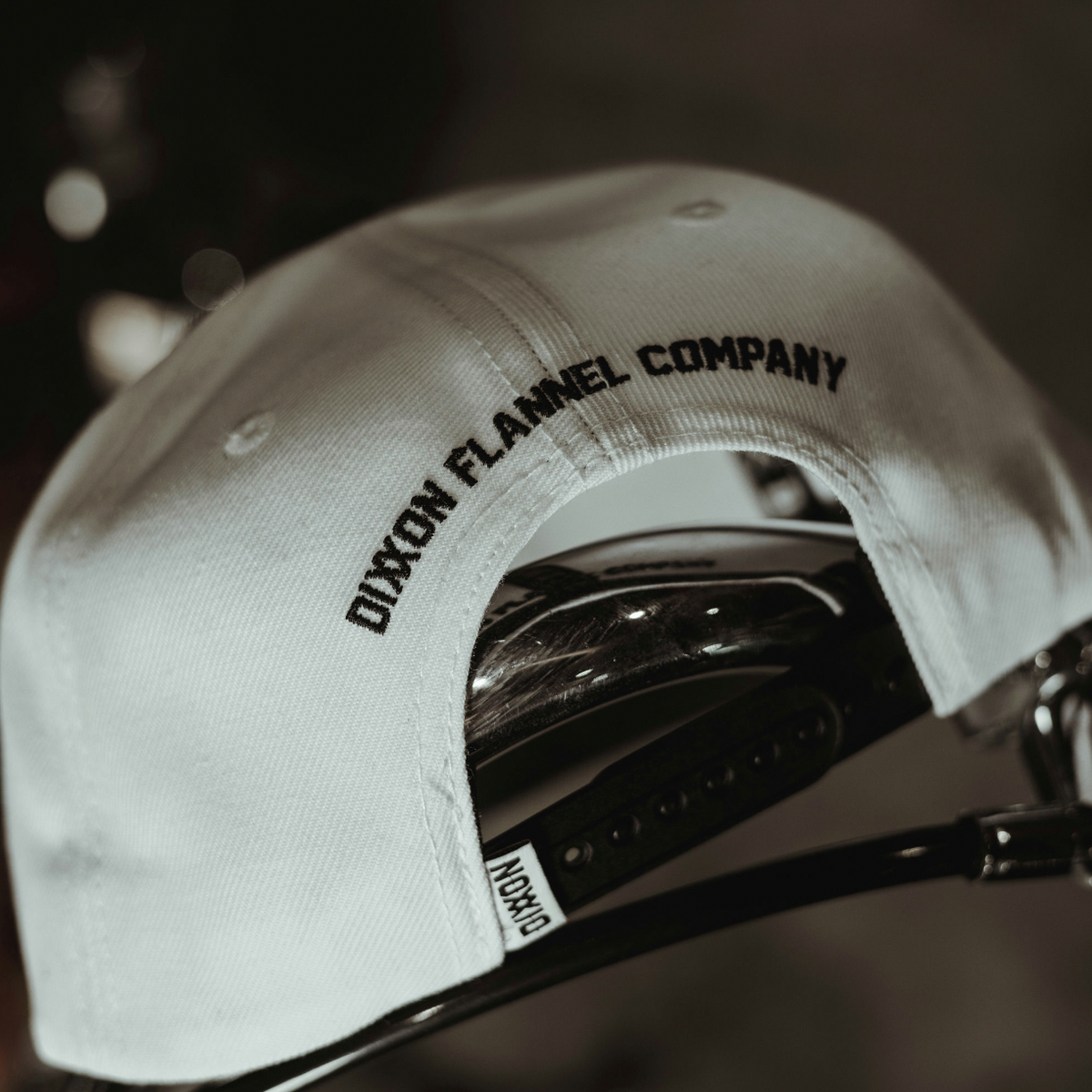 D Star Snapback - White – Smashforth